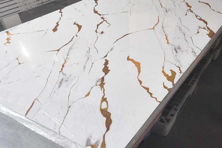 Choosing the Right Carbon Crystal Plate for Your Needs - Kenteerwrap